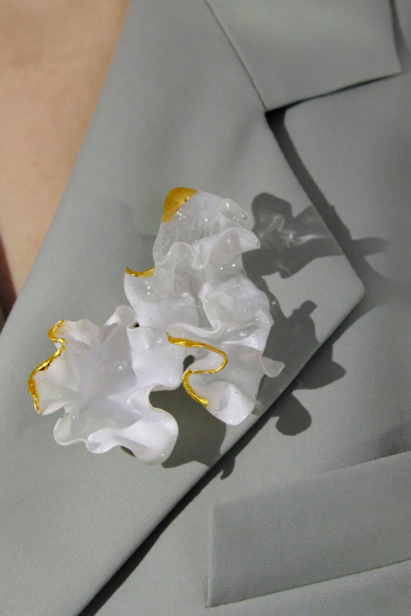 BROOCHES – W;nk Atelier